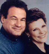 Author Steven Roberts biography and book list