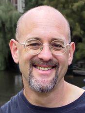 Author Daniel Gilbert biography and book list