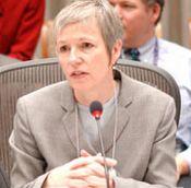 Author Linda Waite biography and book list