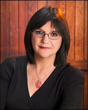 Author Sharon Maxwell biography and book list