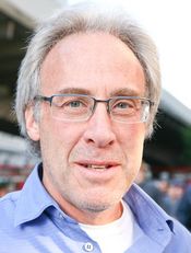 Author Danny Danziger biography and book list