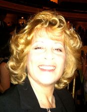 Author Stephanie Queen biography and book list