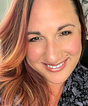 Author Jennifer L. Armentrout biography and book list