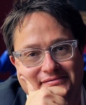 Author Aaron Hurst biography and book list