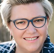 Author Liz Isaacson biography and book list