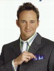 Author Clinton Kelly biography and book list